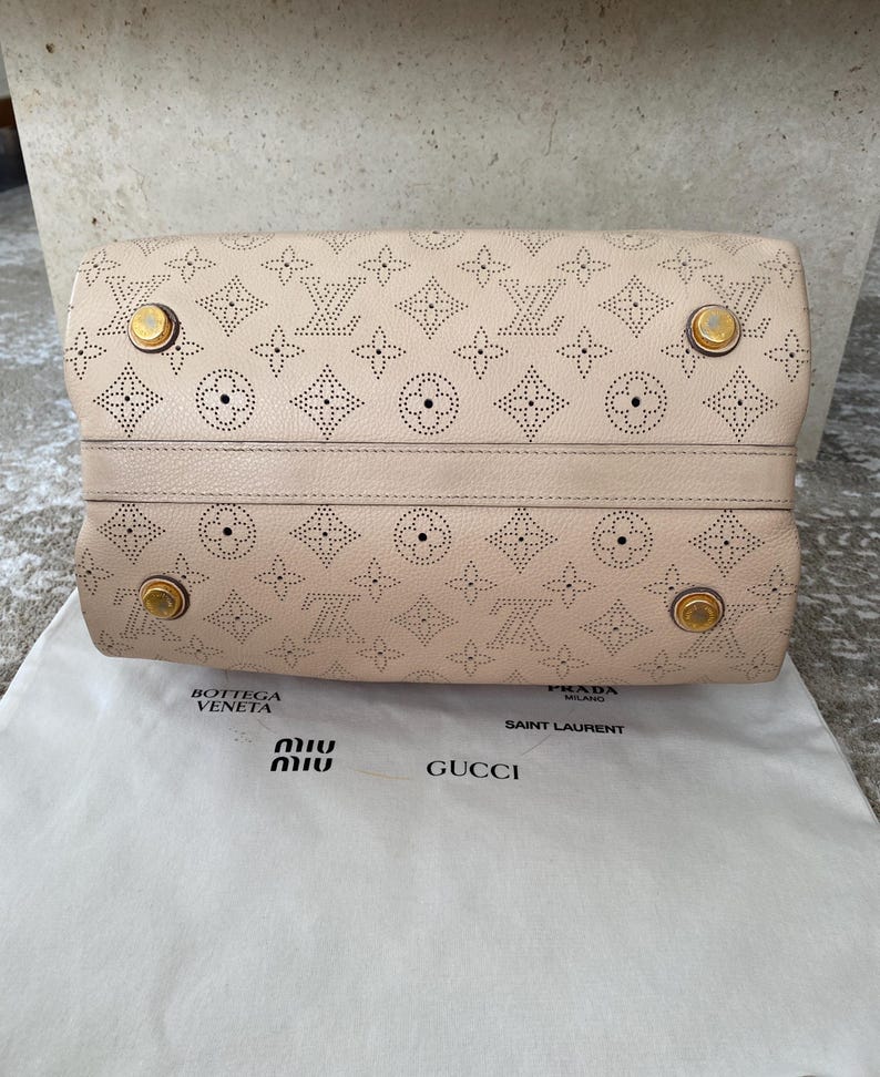 Louis Vuitton Mahina Cirrus Bag - Etsy