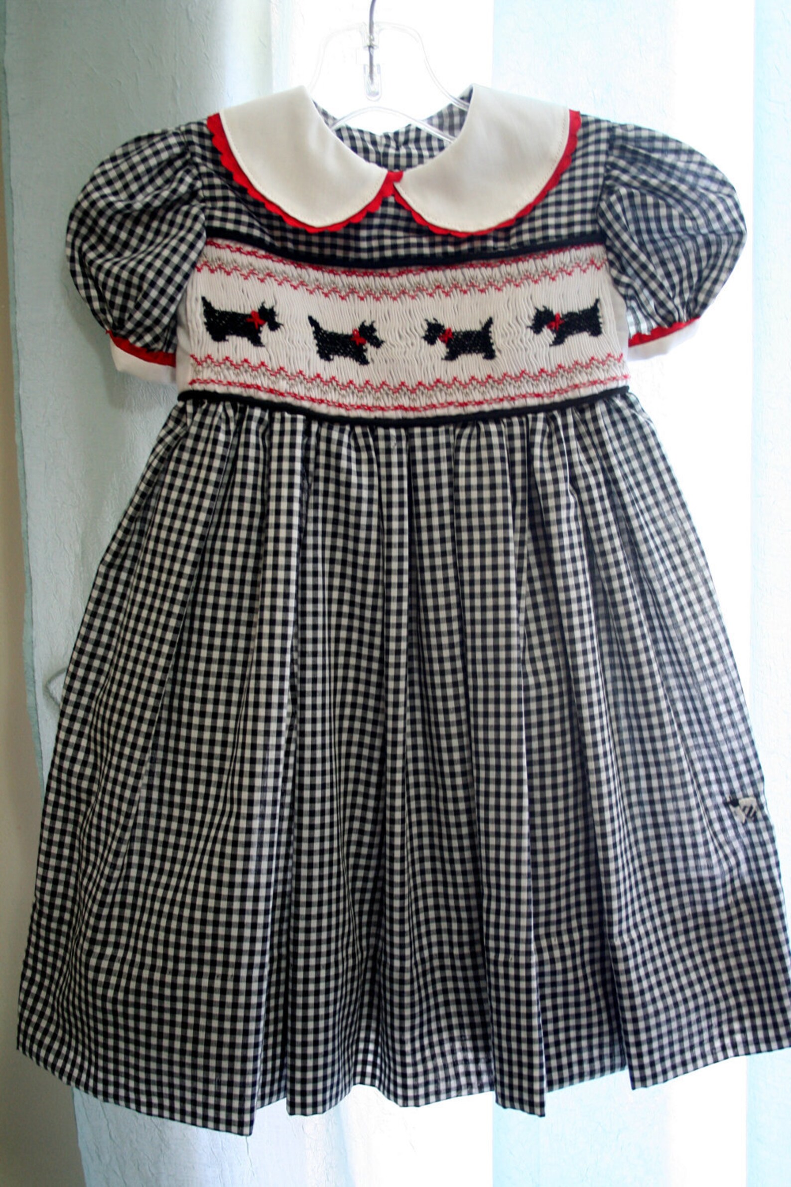 Girl's Heirloom Hand-smocked Square Yoke Dress - Etsy