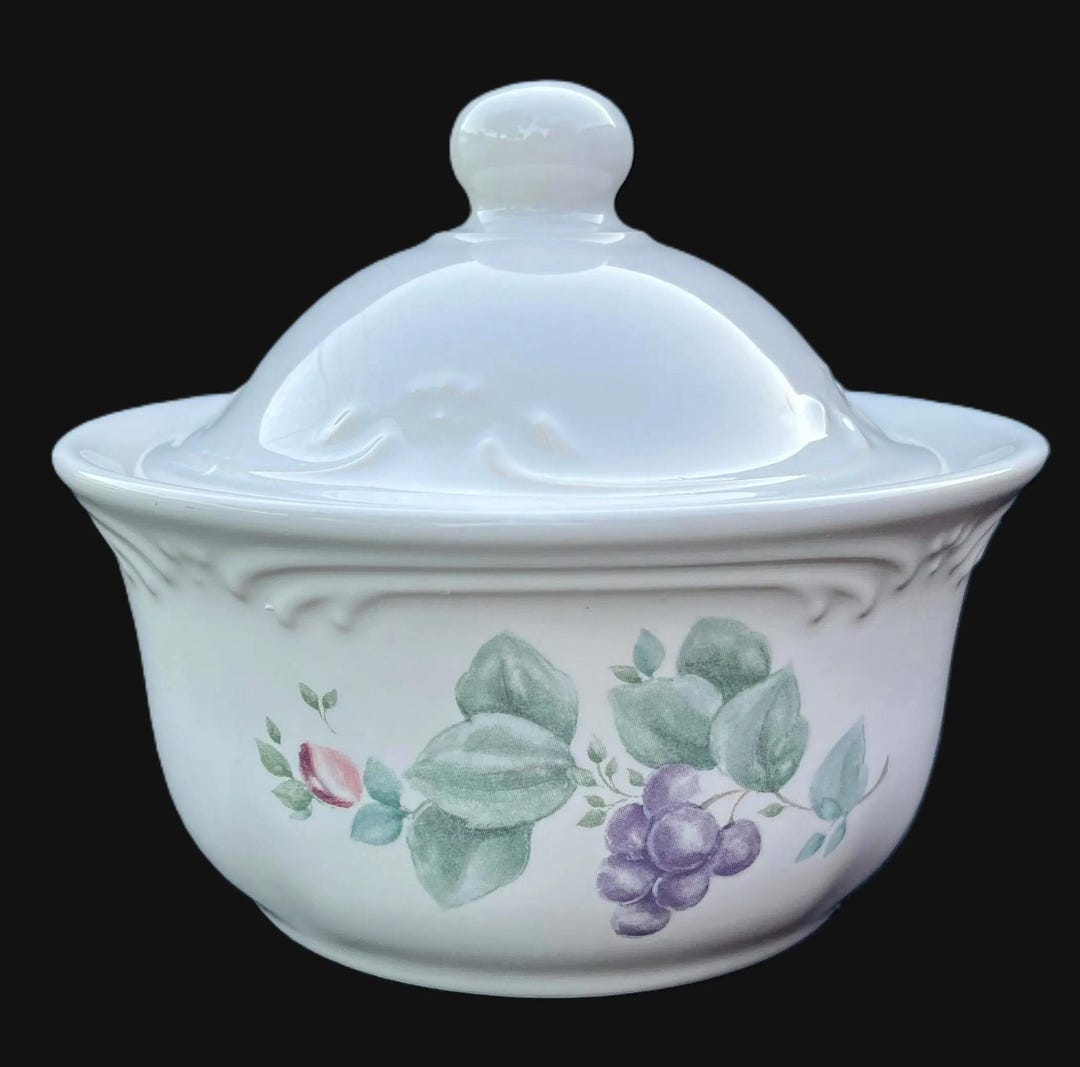 H-T-F Pfaltzgraff "grapevine" Butter Tub With Lid in Excellent ...