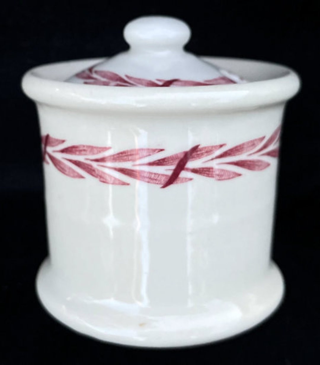 Mayer China Hotel Diner Restaurant Red or Maroon on Ivory “laurel ...