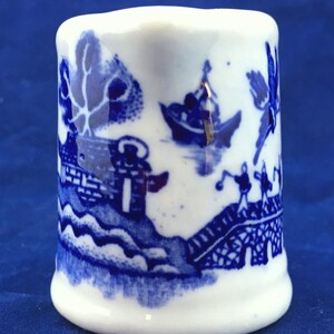 Walker Hotel Restaurant Ware Diner China Blue Willow Pattern on White 1 ...