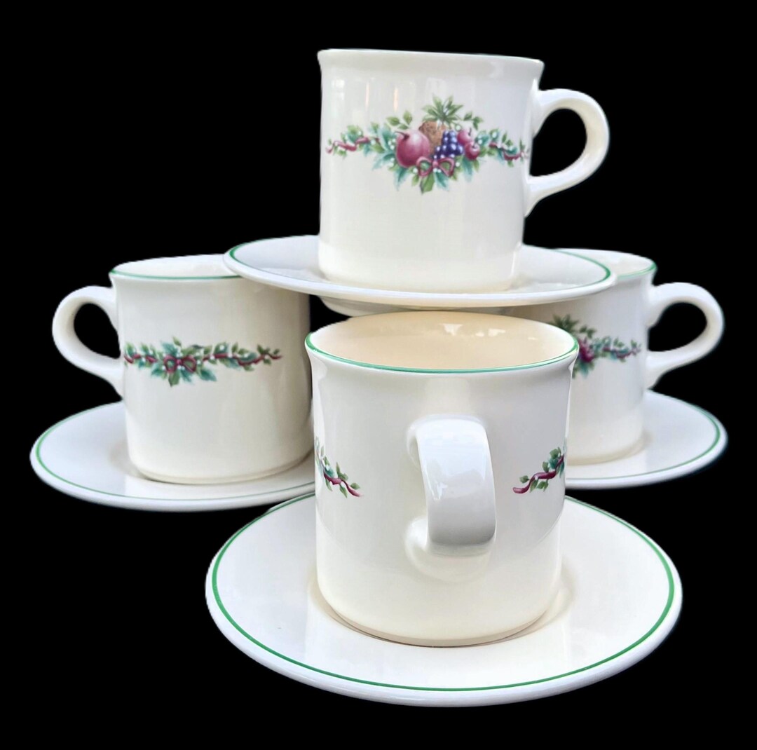 Set of 4 Pfaltzgraff "holly Joy" 8-oz. Flat Cups and Saucer Sets in ...