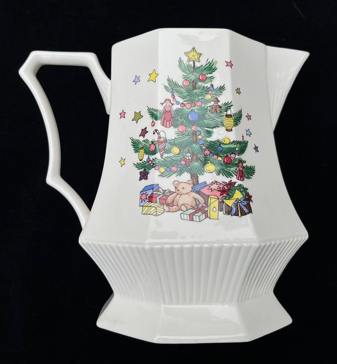 Nikko christmastime 28-oz. Octagonal Pitcher or Jug in Excellent ...