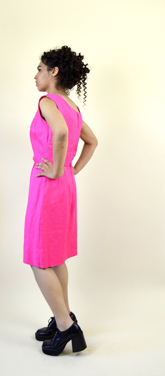 60's Pink Wiggle Fitted Cocktail Dress / Designer Ev… - Gem