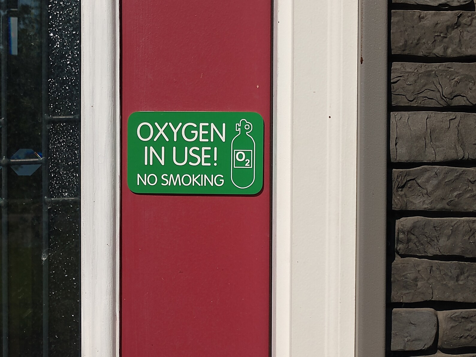 OXYGEN IN USE Engraved 3x5inch Front Door Sign | House Wall Siding ...