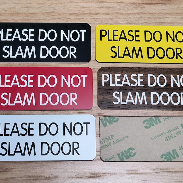 Please Lock the Door Sign - Etsy