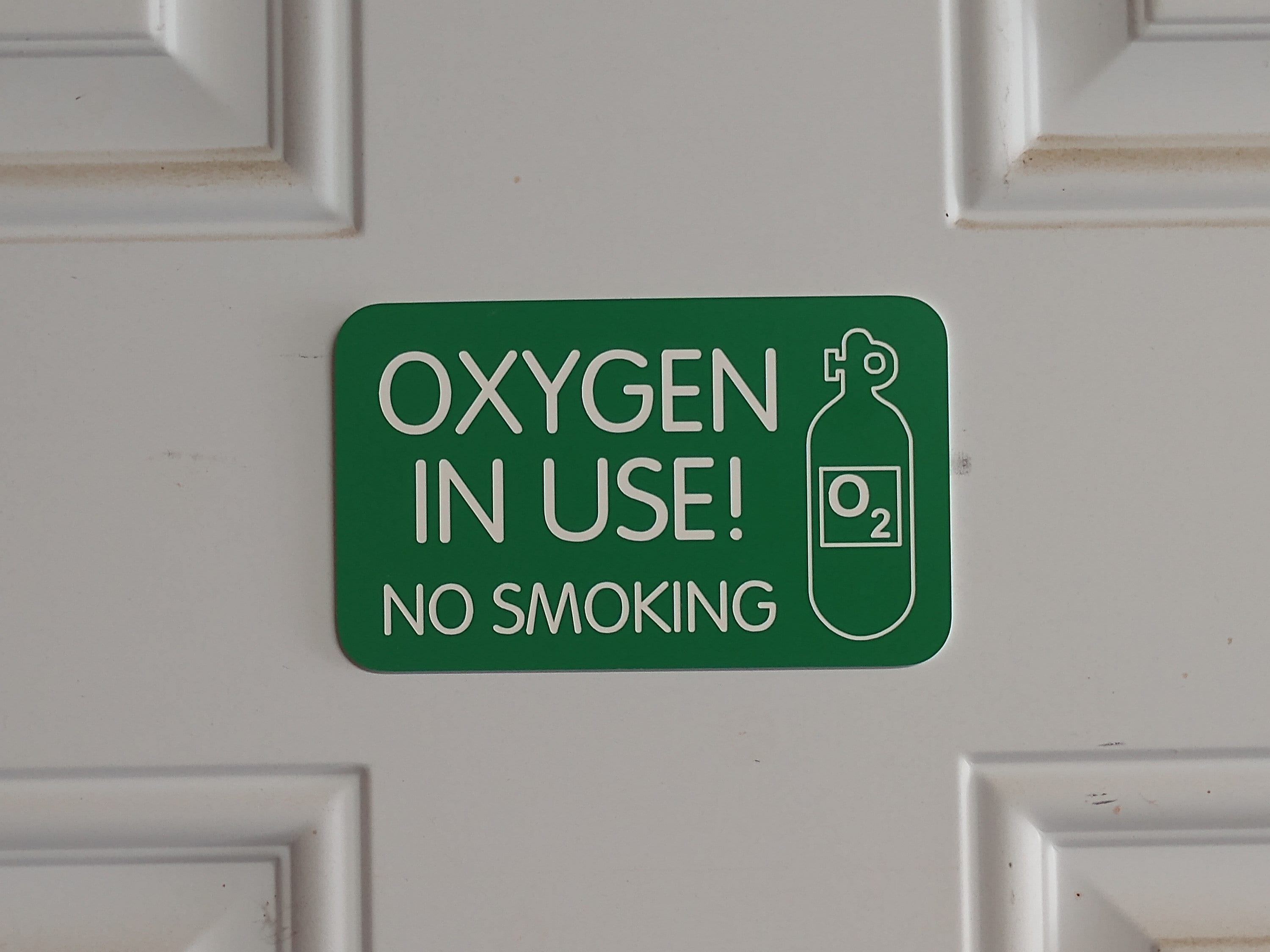 OXYGEN IN USE Engraved 3x5inch Front Door Sign | House Wall Siding ...