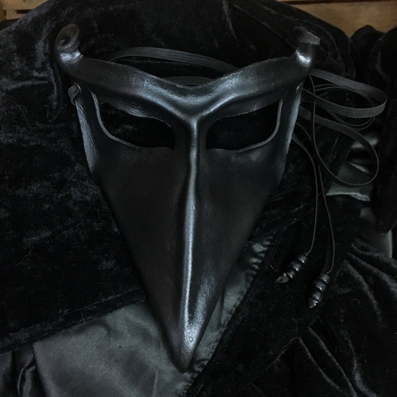 Black Leather Raven Mask Handcrafted Crow Eyemask With Hooked - Etsy