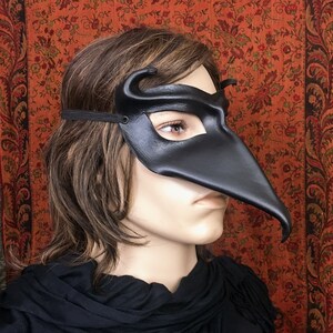 Black Leather Raven Mask Handcrafted Crow Eyemask With Hooked - Etsy