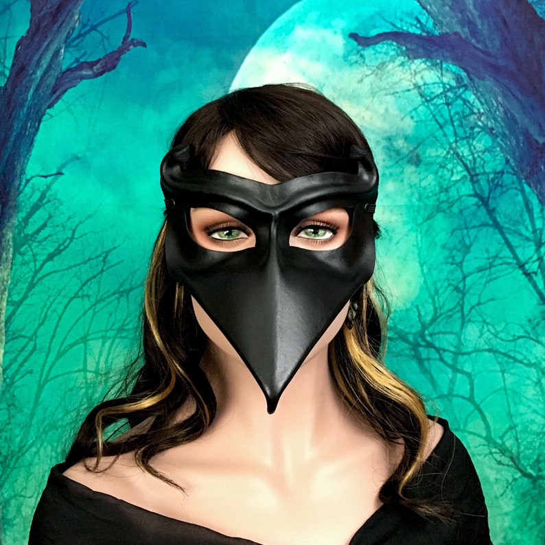 Black Leather Raven Mask, Handcrafted Crow Eyemask With Hooked Beak ...