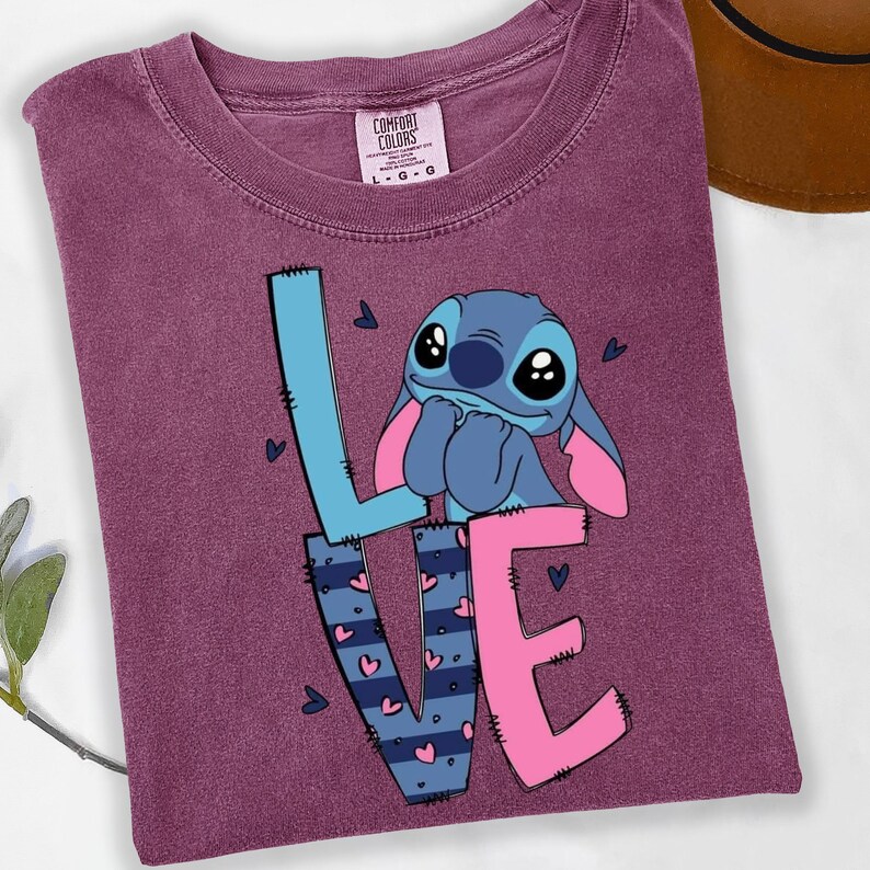 Blue Alien LOVE Graphic Tee, Cartoon Kawaii Shirt, Valentine Gift - Etsy