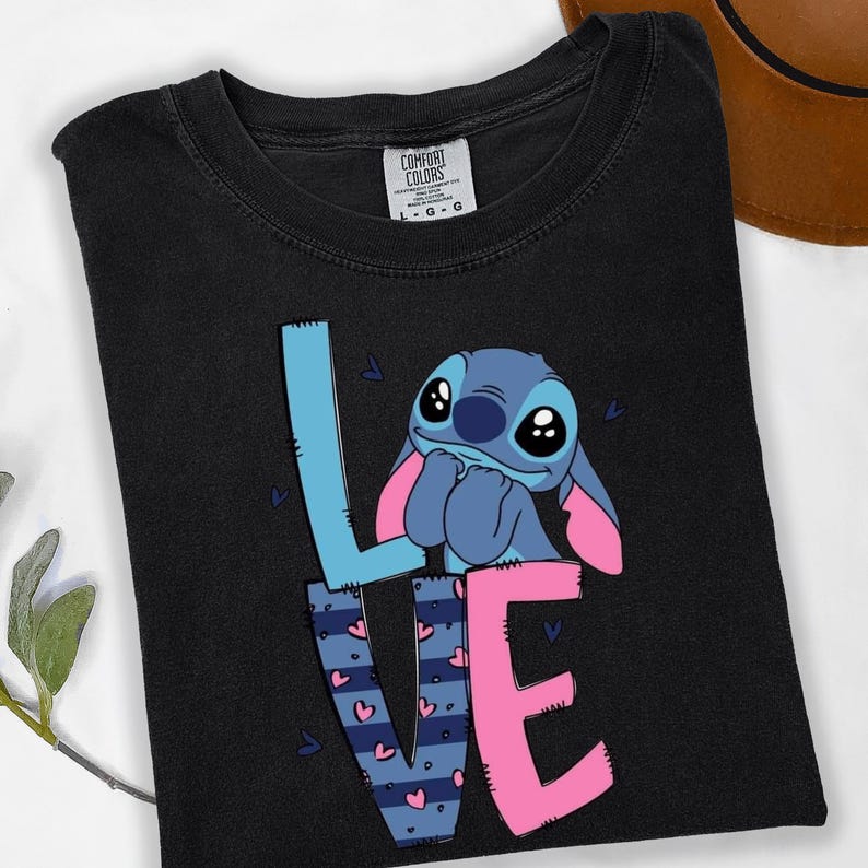 Blue Alien LOVE Graphic Tee, Cartoon Kawaii Shirt, Valentine Gift - Etsy