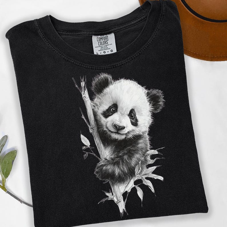 Realistic Baby Panda Bamboo T-shirt, Comfort Colors Wildlife Graphic ...