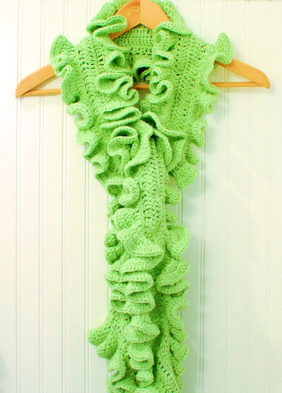 Free Crochet Ruffle Scarf Patterns