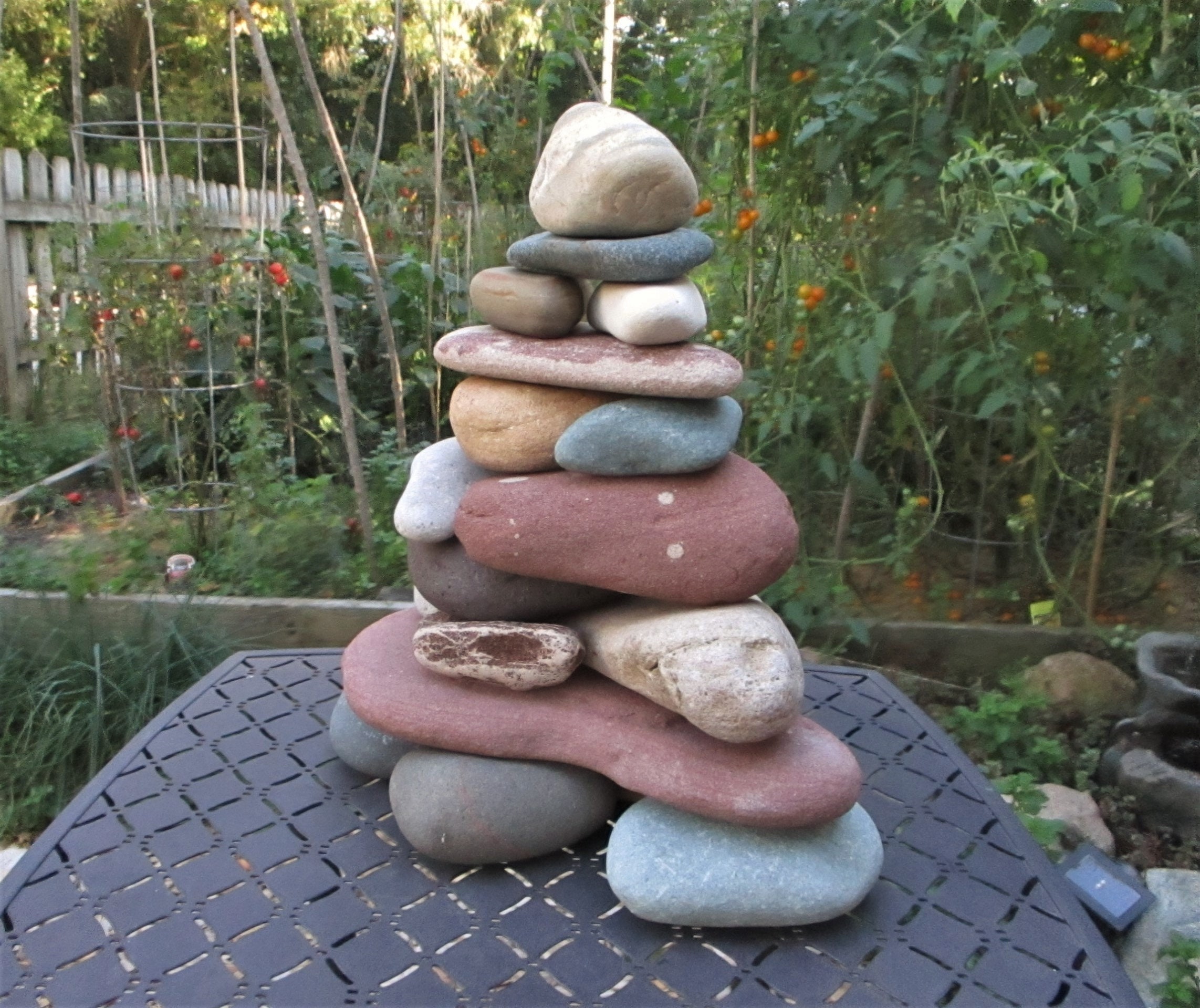 Garden Cairn, Re-Stackable Beach Stone Cairn Sculpture, Rock Cairn ...