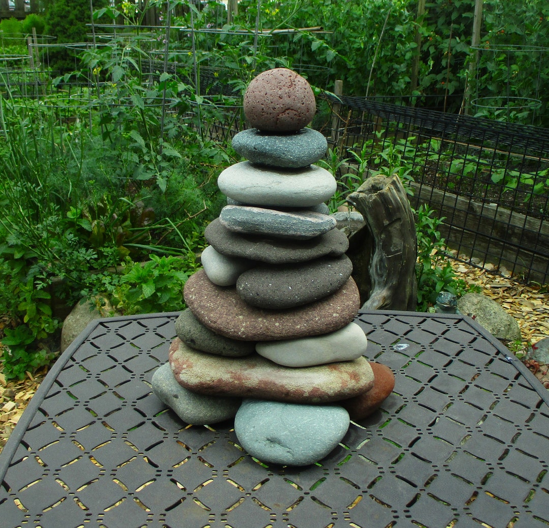 Large Garden Cairn, Re-stackable Beach Stone Sculpture Centerpiece ...