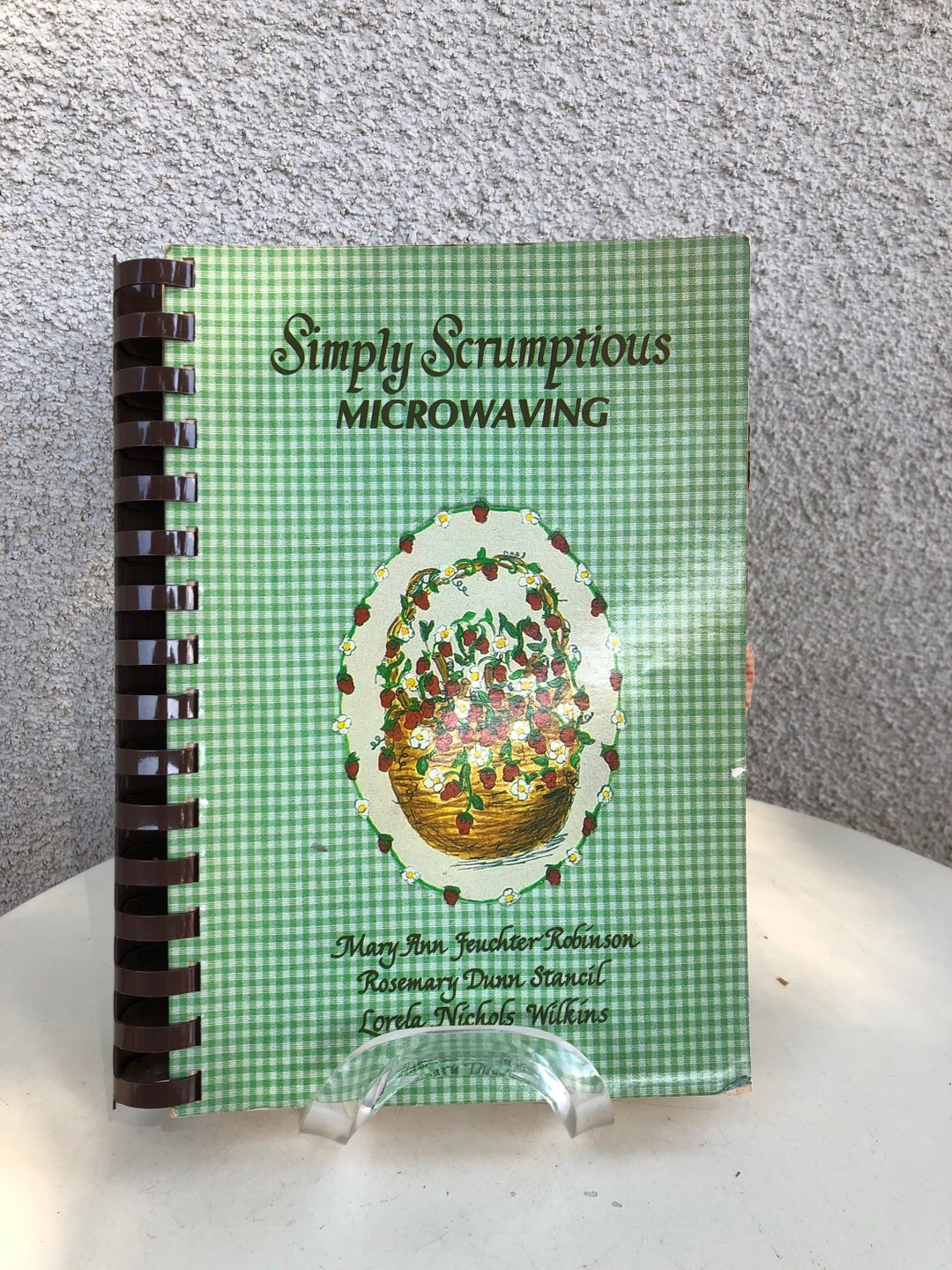 Vintage 1982 Simply Scrumptious Microwaving cookbook by Robinson ...