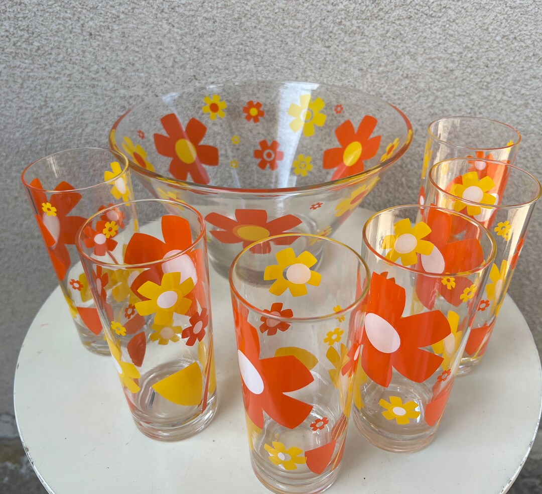 Vintage Flower Power Glass Punch Bowl With 6 Tumbler Glasses by Anchor ...