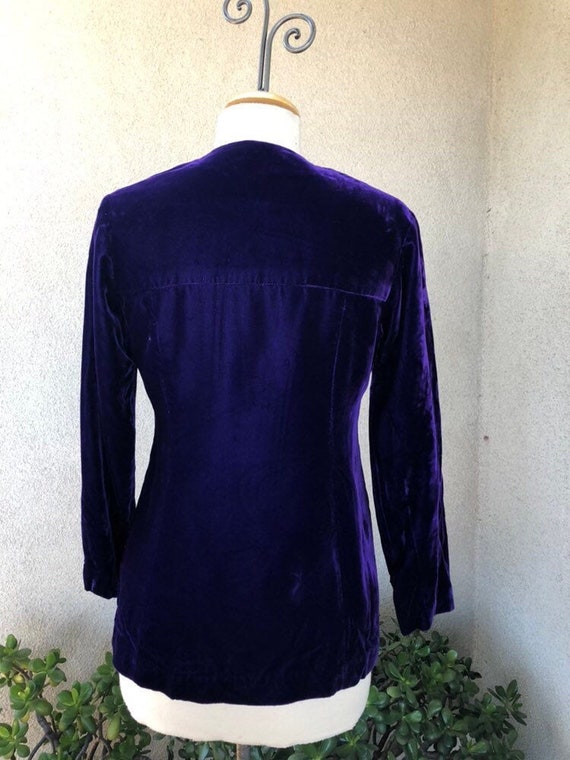 SALE Vintage mod purple velveteen top loop buttons li… - Gem