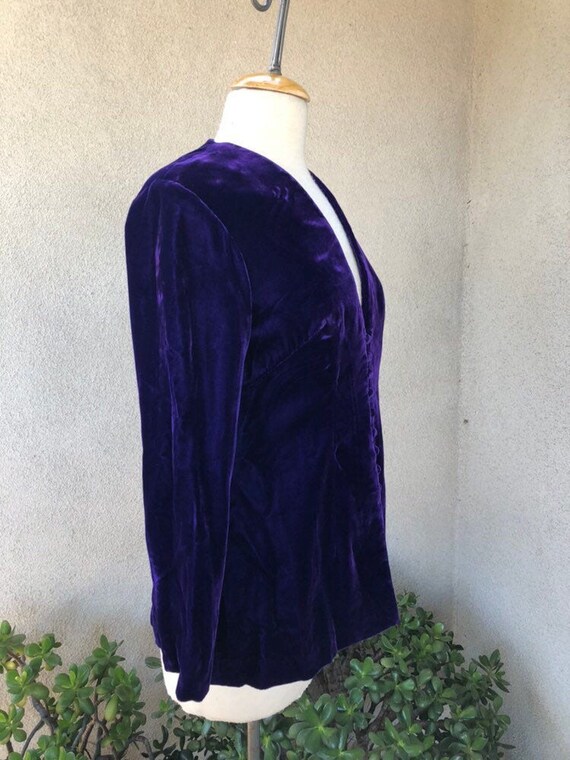 SALE Vintage mod purple velveteen top loop buttons li… - Gem