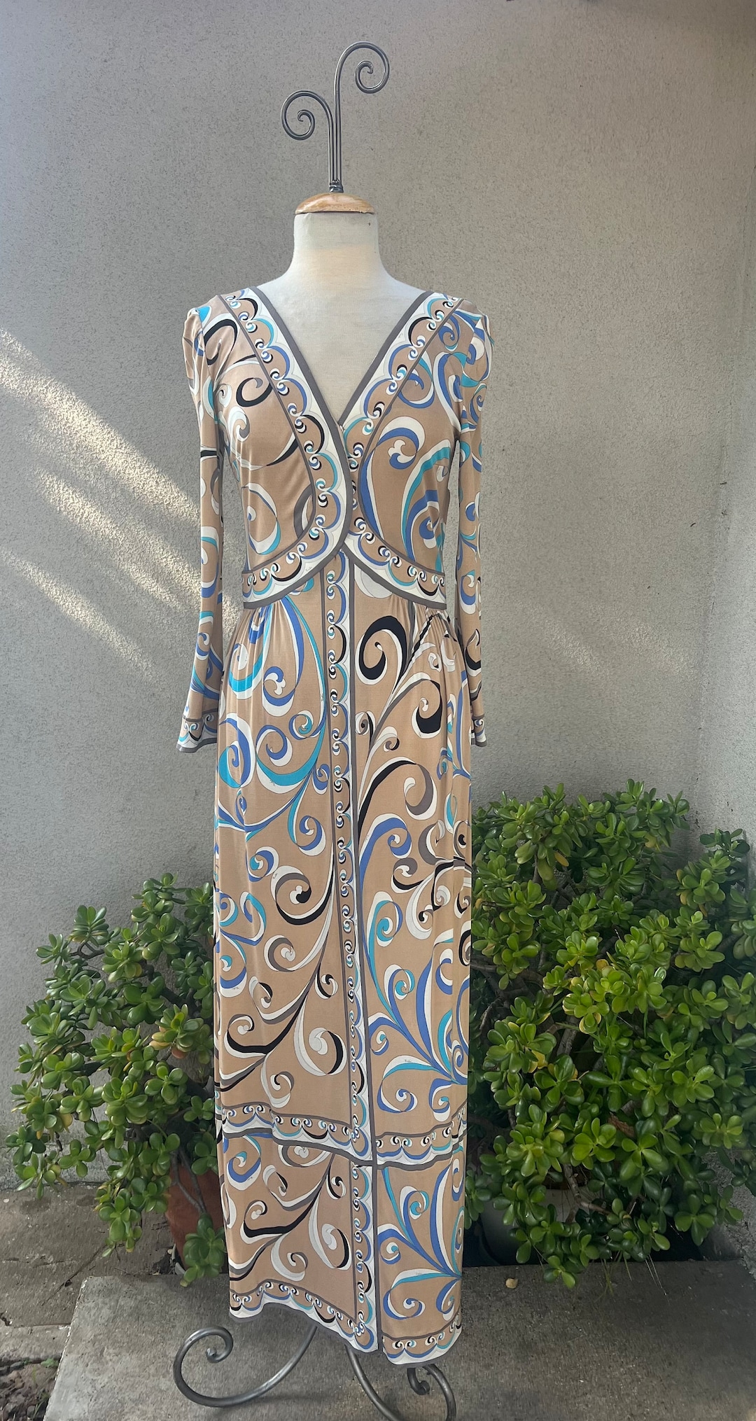 Vintage 70s Emilio Pucci Classic Maxi Dress Silk Polyester Vintage 70s Emilio Pucci Classic Maxi Dress Silk Polyester