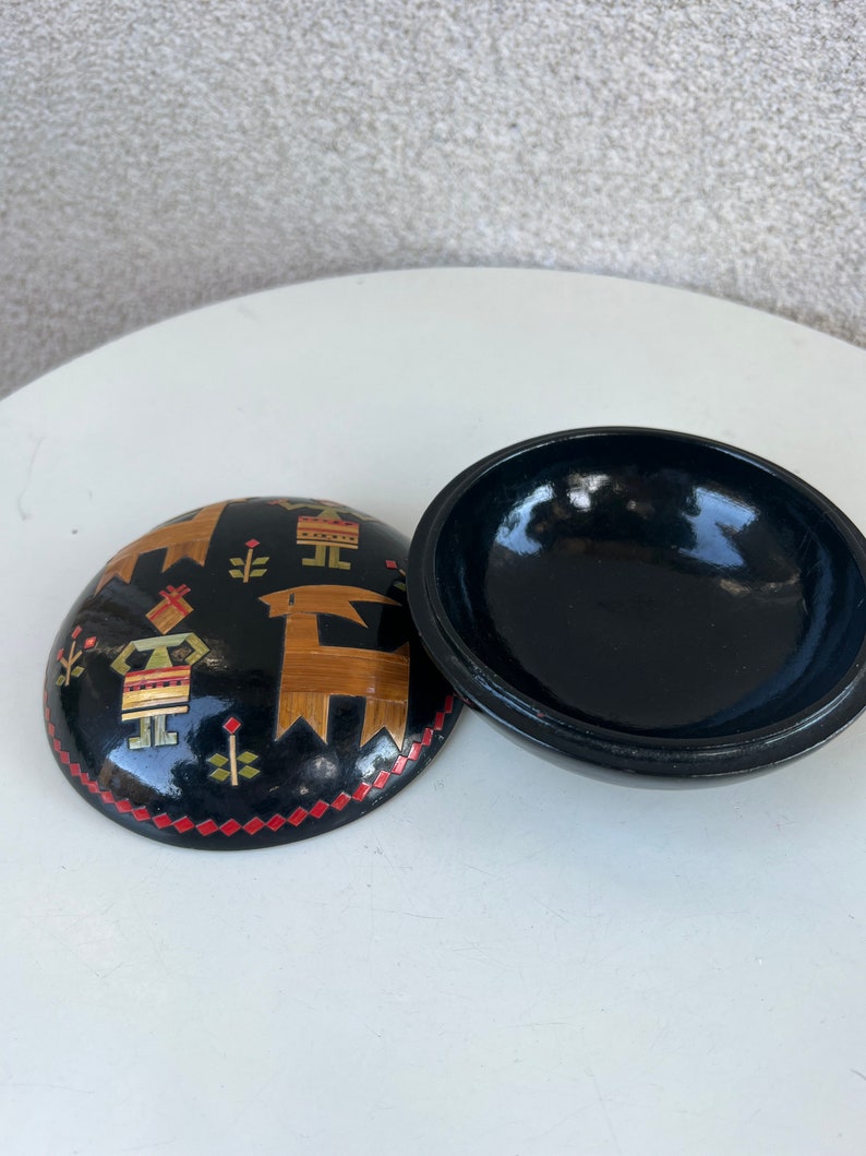 Vintage USSR Russian Black Lacquer Round Box Wood Inlay Animal Theme ...