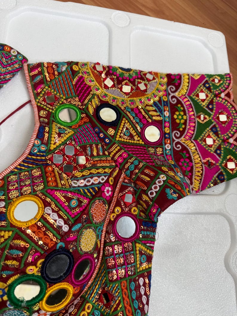 Handmade Kutchi Mirror Work Blouse, Multicolor Gujarati Choli, Boho ...