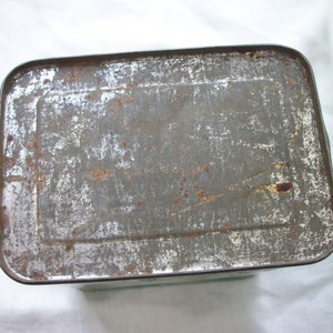 Green & Cream Exeller Epsom Salt Tin Display Medicine | Etsy