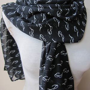 Eyeglasses Scarf, Eyeglass Print Scarf- Eye Glasses Patterned Black ...