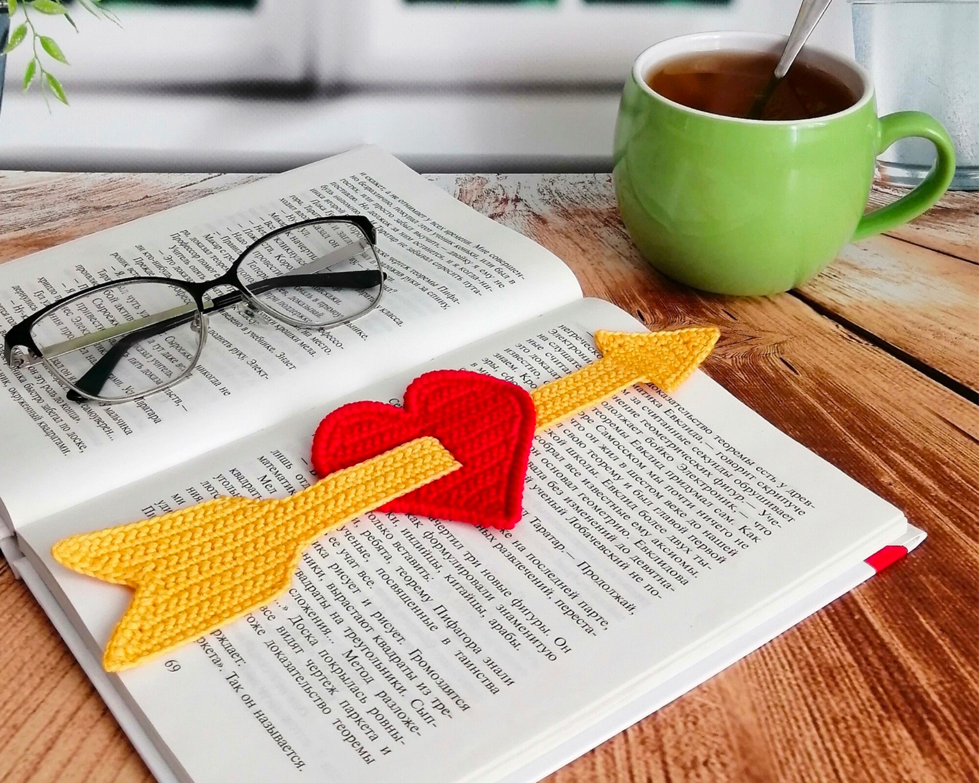 Easy Crochet Pattern – Cupid's Arrow Heart Bookmark (PDF Pattern) [#135 ...