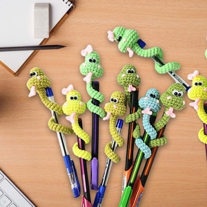 346 Easy Crochet Pattern - Snake Decor. Bracelet, Earbuds Tie, Pen Wrap ...
