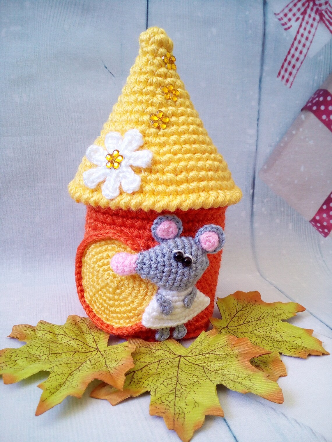 236 Crochet Pattern Rat or Mouse in a Summer House - Etsy