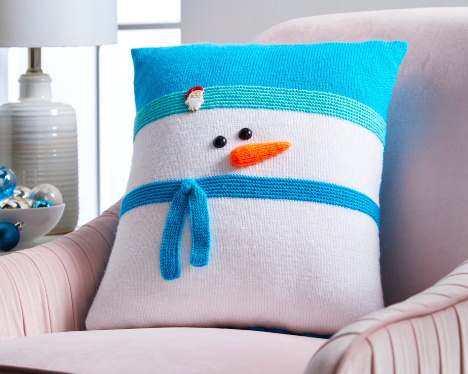 176 Knitting Pattern - Santa and Snowman Christmas Pillow Cases With ...