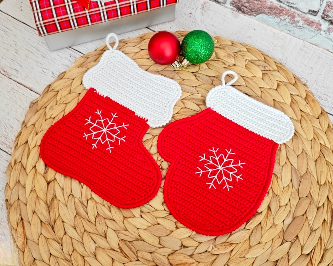 110 Easy Crochet Pattern - Stocking and Mitten Washcloth Pattern ...