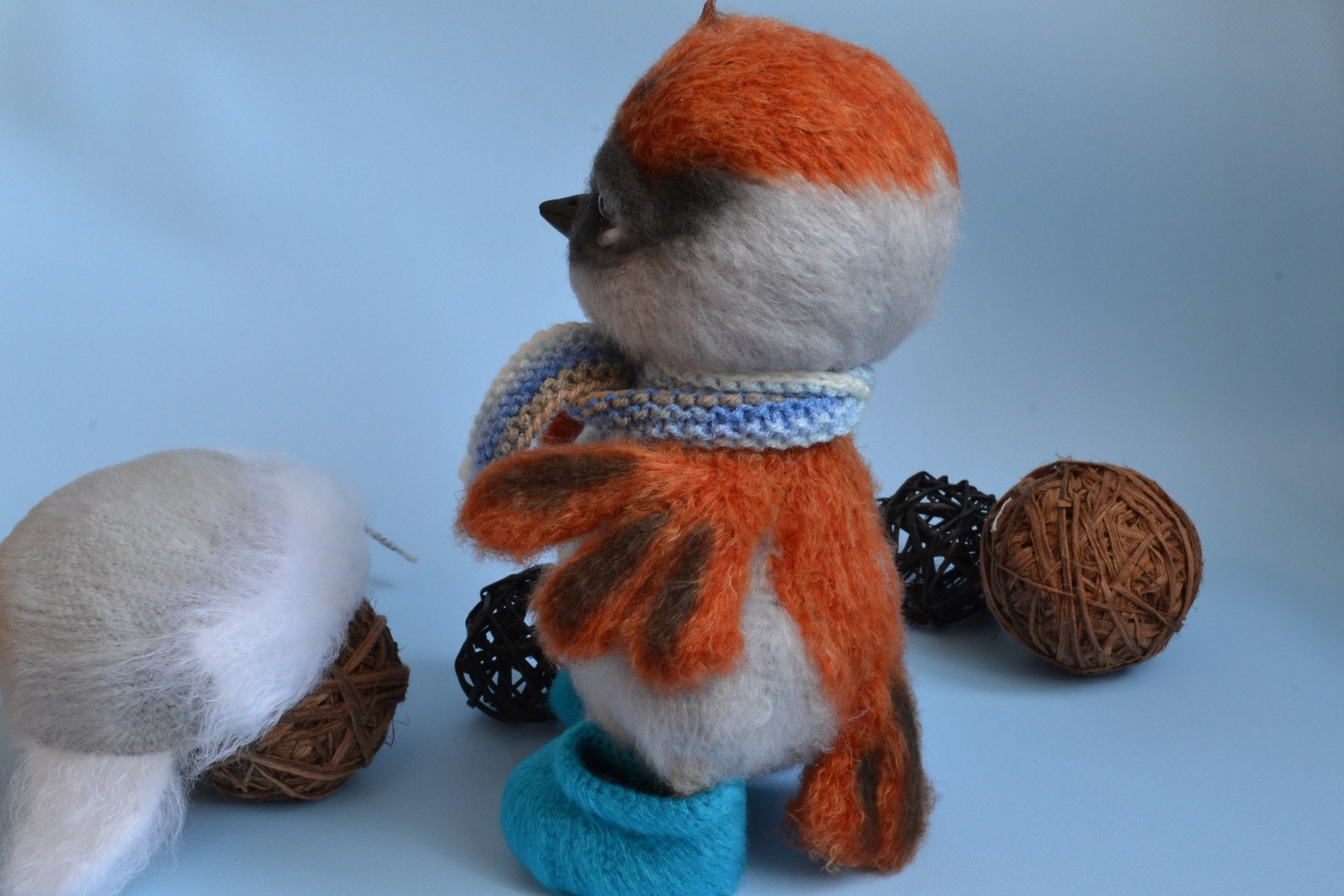 200 Crochet Pattern - Sparrow With Hat and Scarf - Amigurumi Soft Toy ...