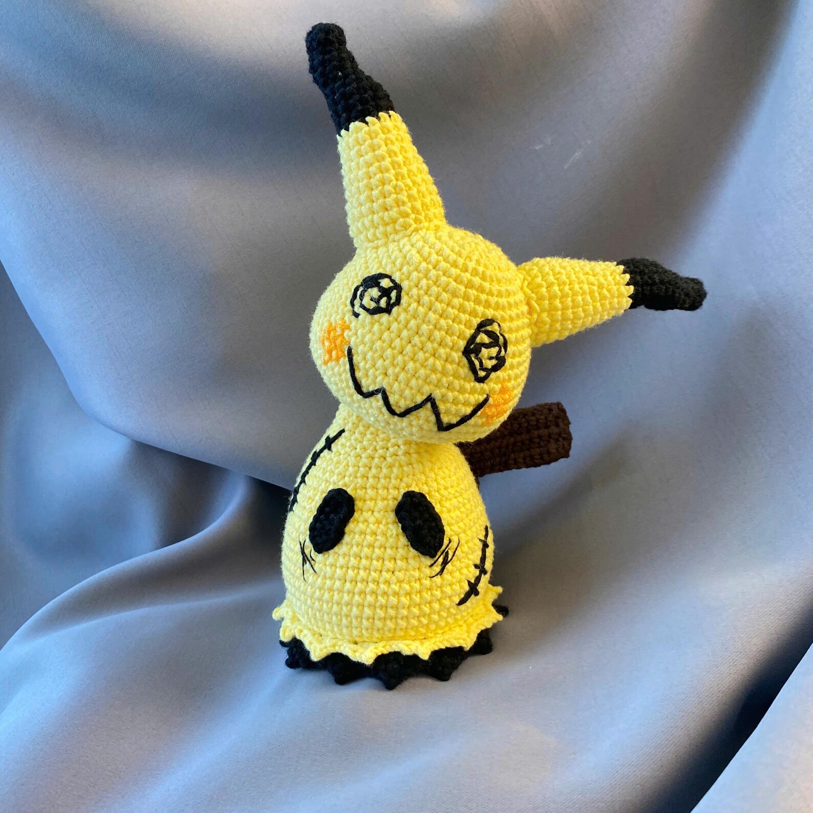Amigurumi Mimikyu de ganchillo, muñeco hecho a mano o adorno para el ...