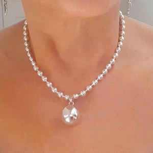 Silver Necklace for Woman Balls Chain Pendant 20mm Round Easy Closure ...