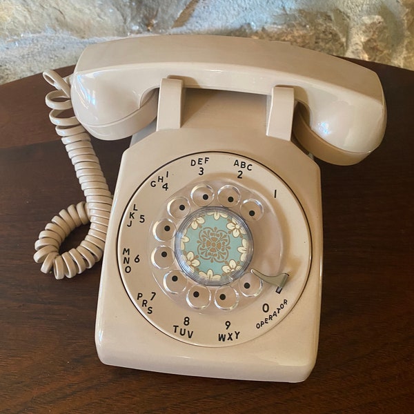 Vintage Desk Phone - Etsy
