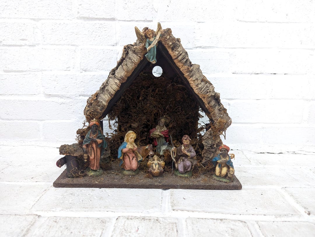 Vintage Nativity Set // Italian Creche Stable W/ Attached Figurines ...