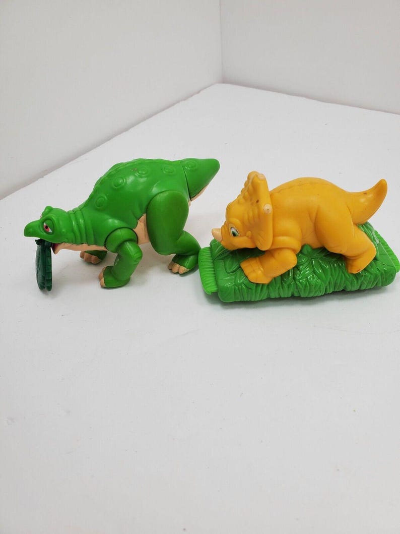 1997 Burger King Land Before Time Toy Toys Cera Triceratops & Nod ...