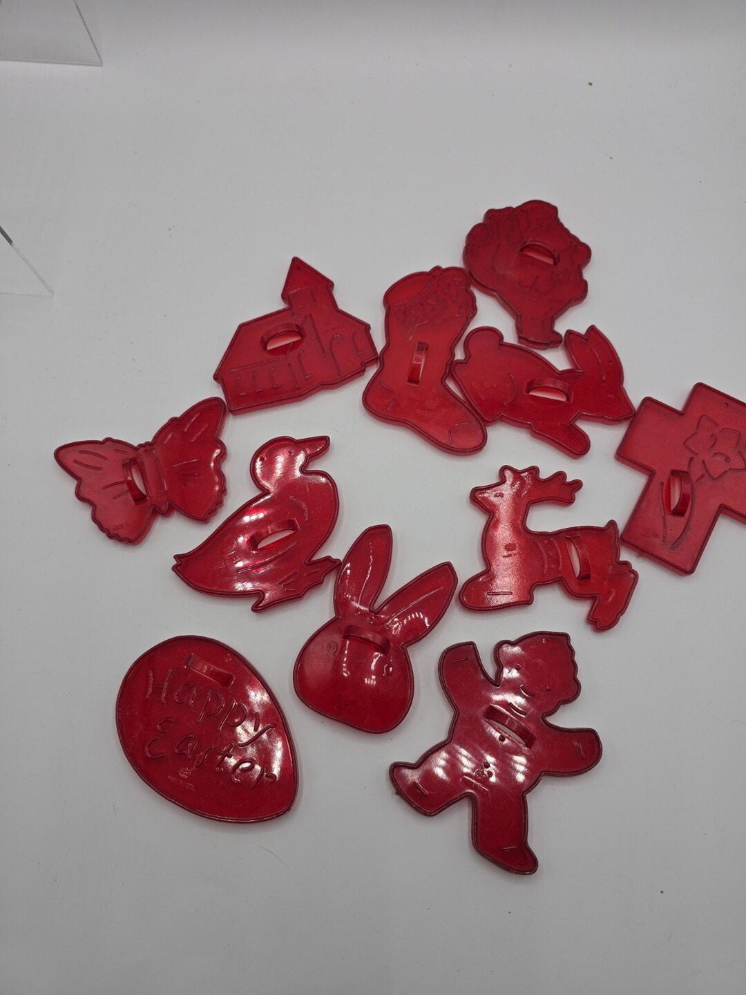 Vintage Cookie Cutters ~ Hard Red Plastic ~ HRM ~ USA Christmas Easter ...