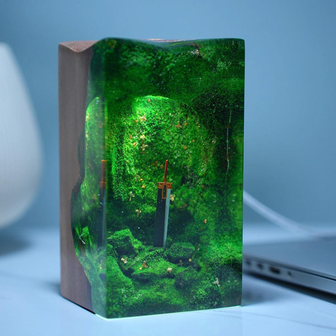 FF Rebirth Buster Sword Night Light - Handcrafted Resin Wood Lamp ...