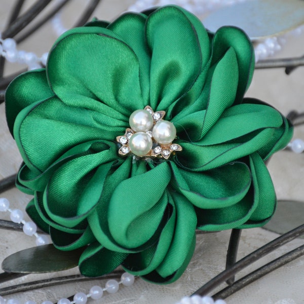 Green Silk Roses - Etsy