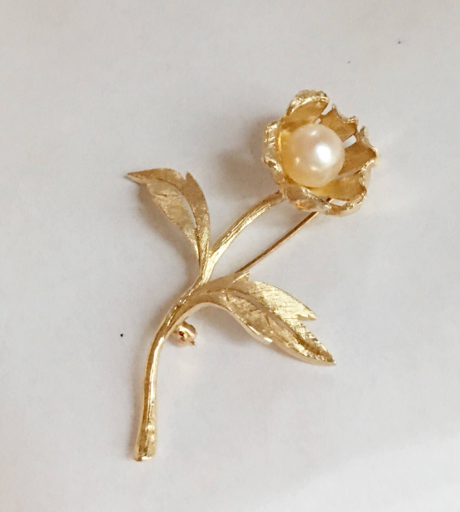 14k Gold Pearl Brooch 8mm Cultured Akoya Pearl Solid Gold - Etsy