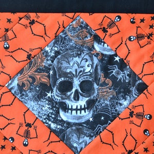 Skull Table Runner, Skull Quilt, Halloween Table Runner, Skeleton Quilt ...