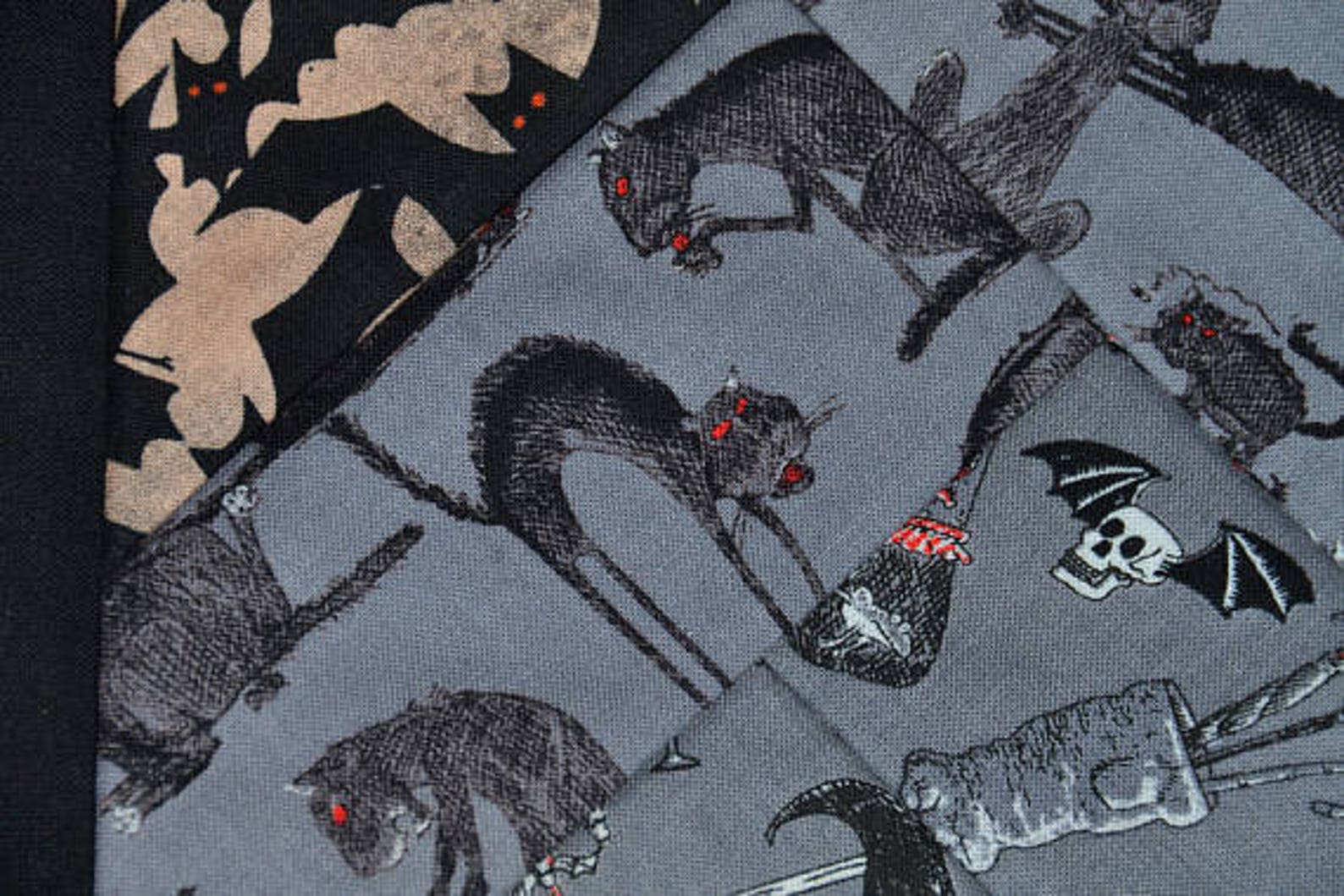 Skull Table Runner, Skull Quilt, Halloween Table Runner, Skeleton Quilt ...