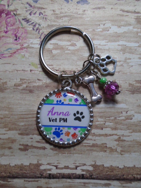 Personalized Vet Assistant/Tech key chain with charms | Etsy