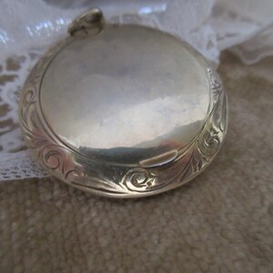 Circa 1920 Sterling Compact Locket , Chased Border W in C Makers Mark ...