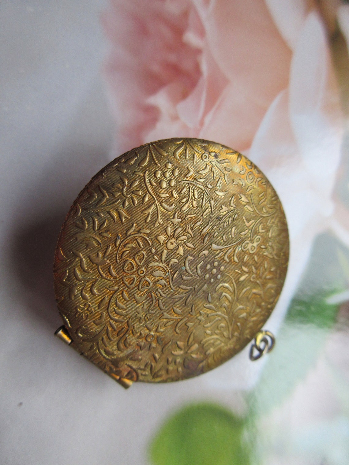 Vintage Brass Picture Locket Free Shipping - Etsy