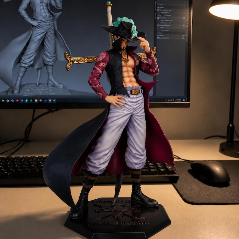 Dracule Mihawk Anime Figure: One Piece PVC Statue, 30cm Desk Decor ...